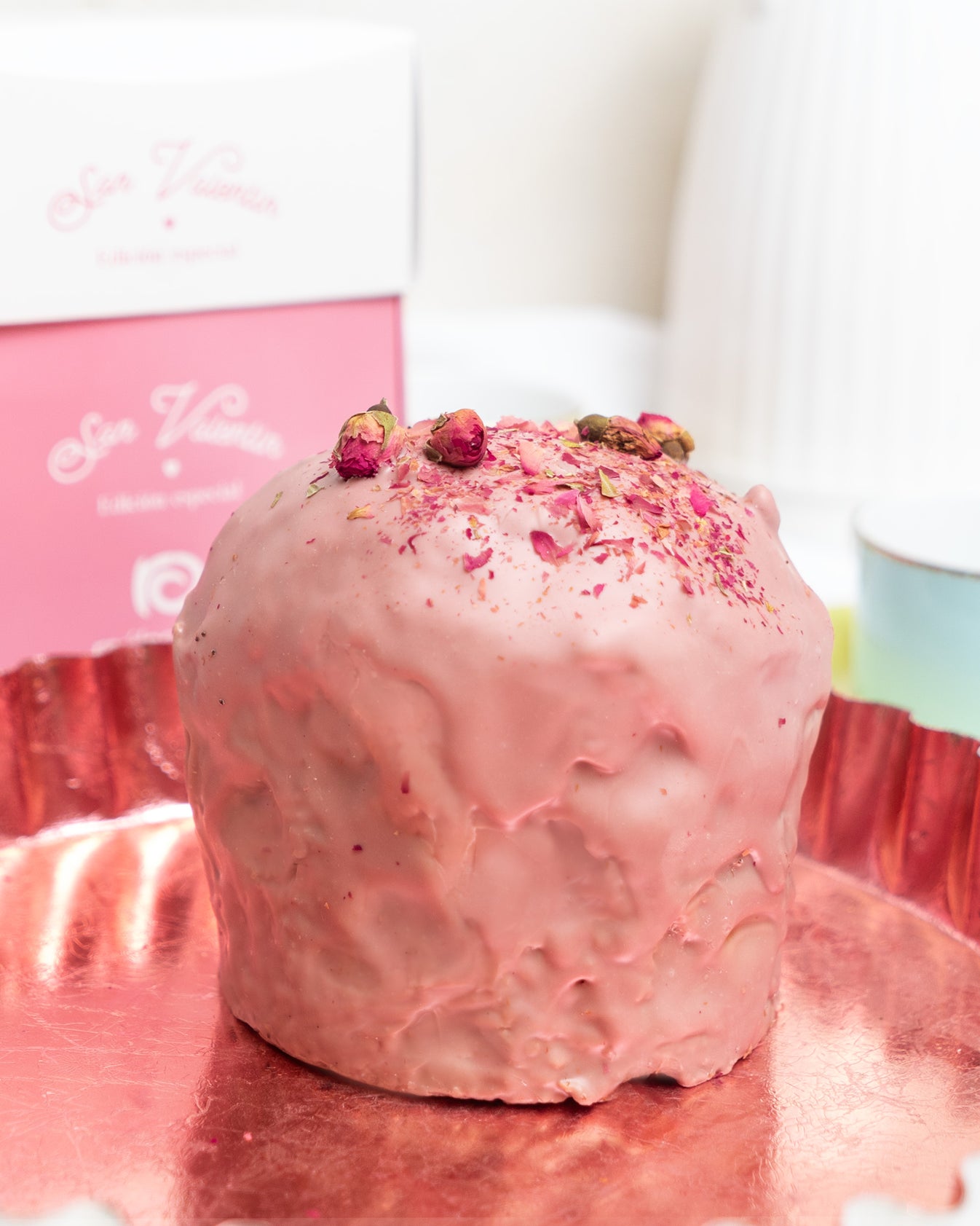 Panettone rosa especial San Valentín - Petramora