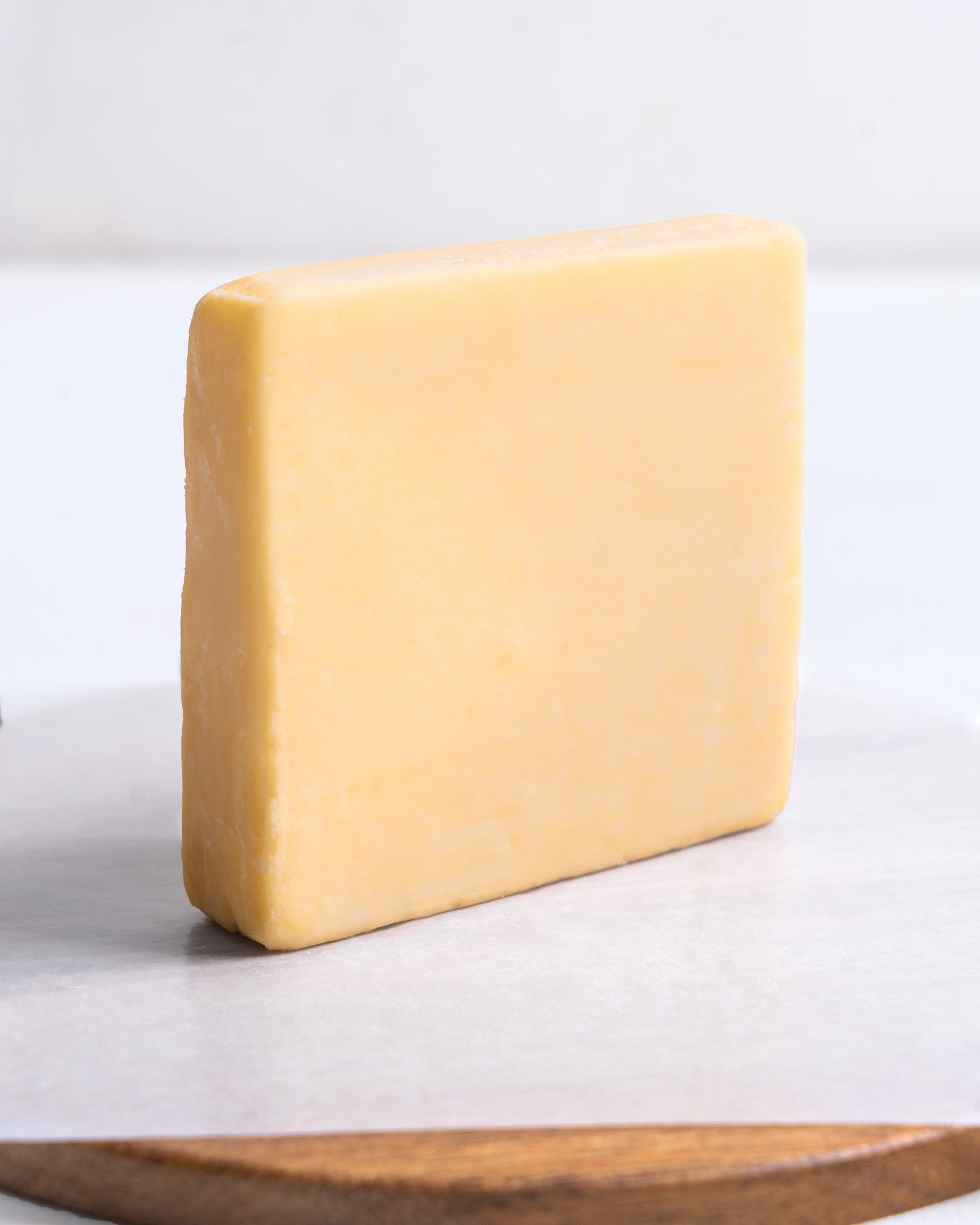 Cheddar vintage ahumado 200 g – Petramora